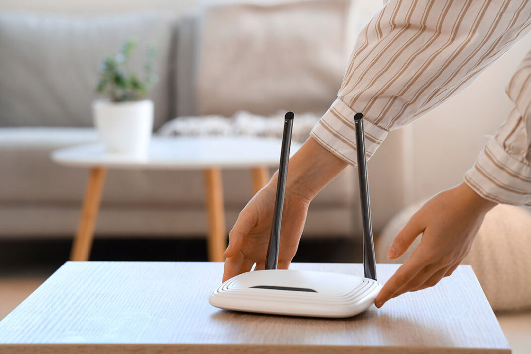 Modem Turns Off and On by Itself (Resetting) Problem - Resolution Notes